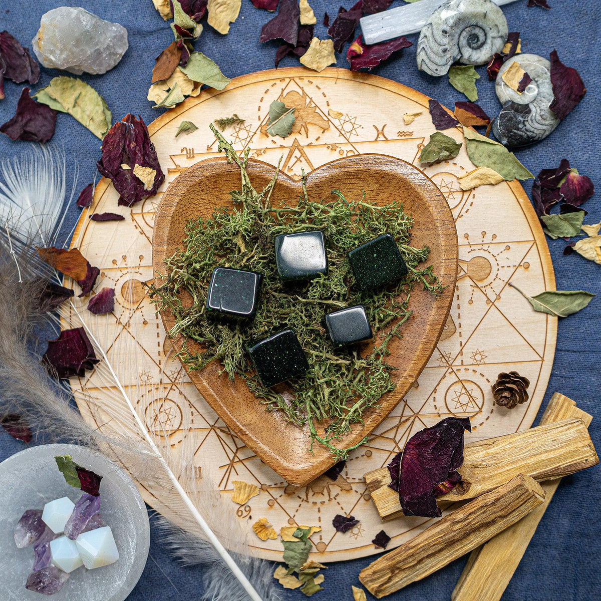 Dazzling and Shimmering Earthy Green Goldstone set of 5 Tumbled Stones ...